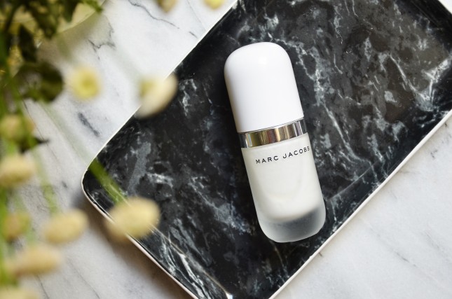 Marc Jacobs Under(cover) Perfecting Coconut Face Primer - Makeup-Sessions